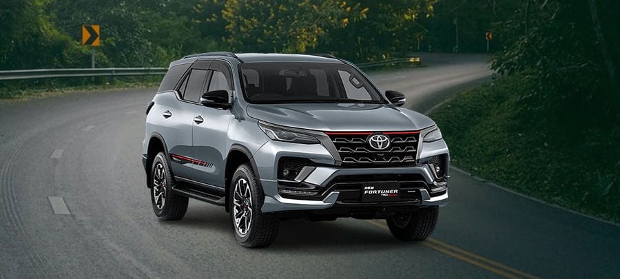 New Fortuner GR Sport – Dealer Toyota Bekasi Timur